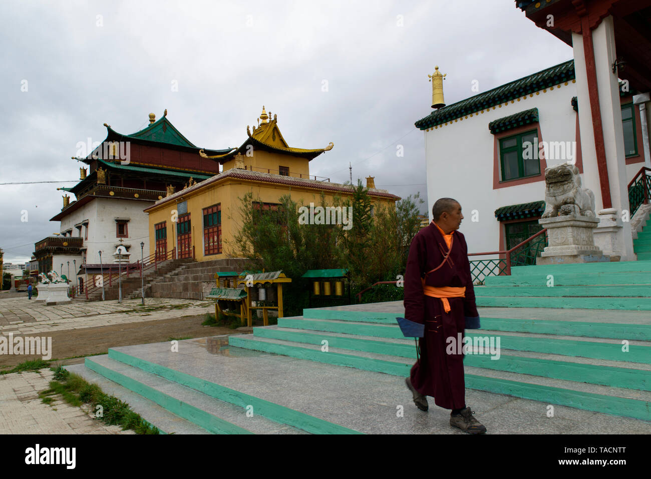 Gandan monastery hi-res stock photography and images - Alamy