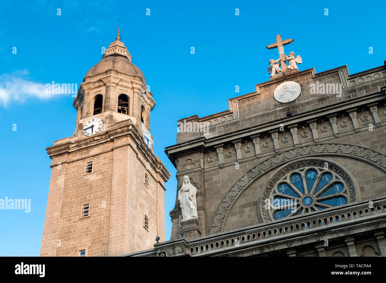 Manila cathedral hi-res stock photography and images - Alamy
