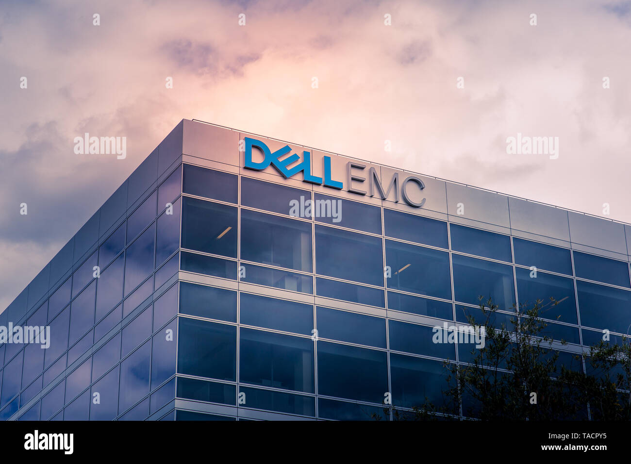 Dell Headquarters Stock Photos & Dell Headquarters Stock Images - Alamy