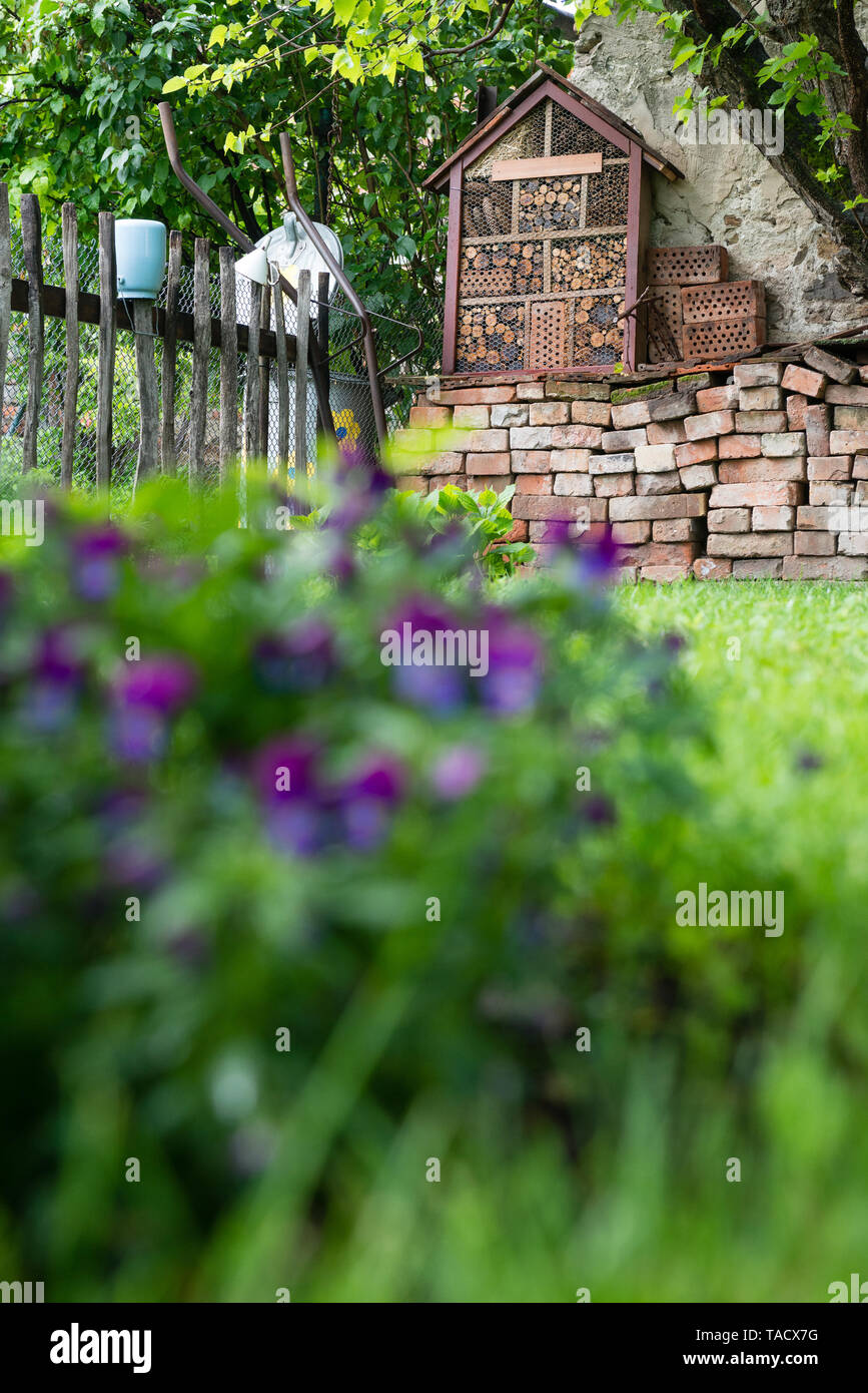 Bug House Stock Photos & Bug House Stock Images - Alamy