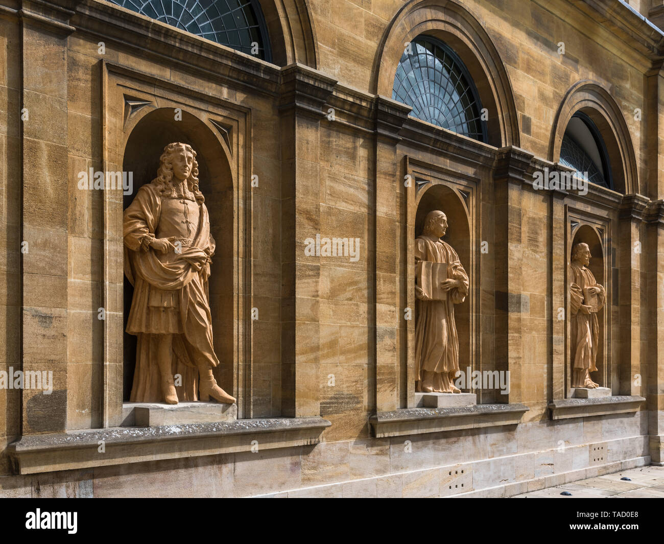 Queen's College garden facade statues, Oxford University, UK Stock ...