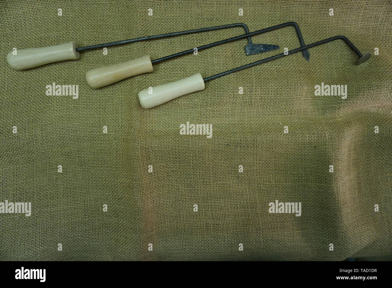 Cautery irons hi-res stock photography and images - Alamy
