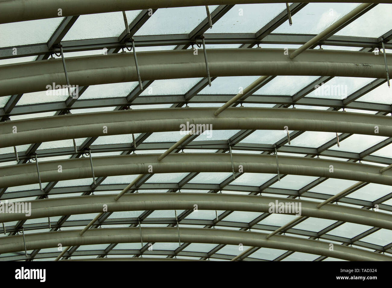 Glass roof industrial building hi-res stock photography and images - Alamy