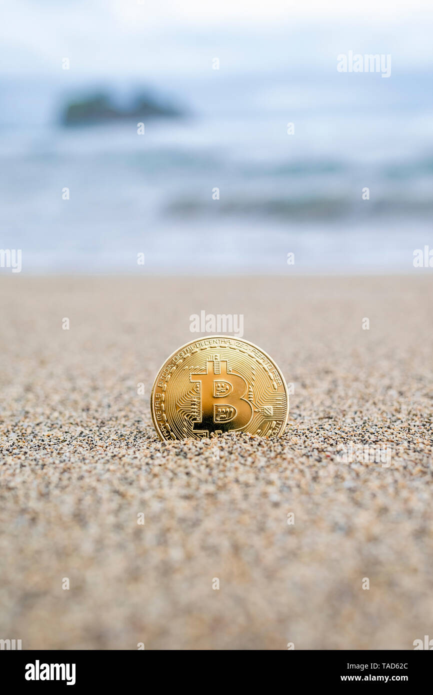 Bitcoin beach hi-res stock photography and images - Alamy