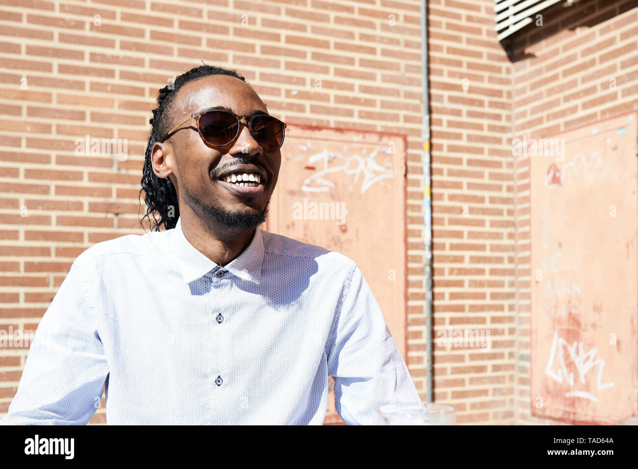 Quality sunglasses hi-res stock photography and images - Alamy