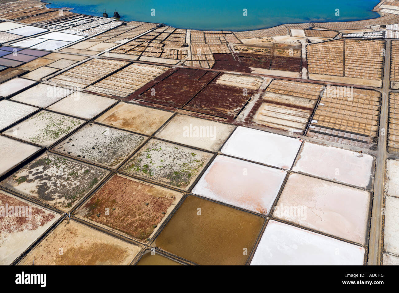 Mining structure hi-res stock photography and images - Alamy