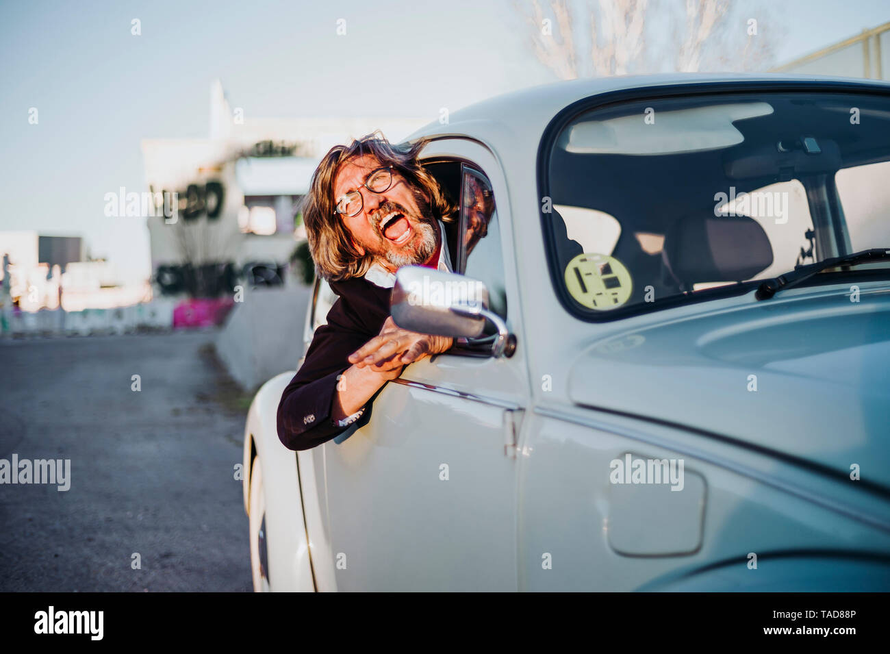 Screaming out hi-res stock photography and images - Alamy