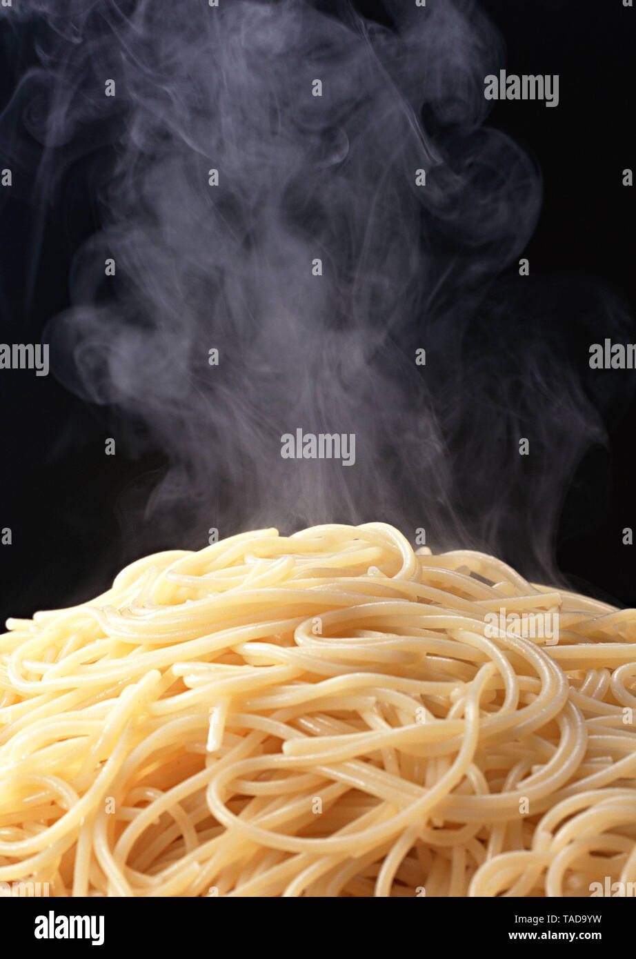 Process preparation instant noodles hi-res stock photography and images ...