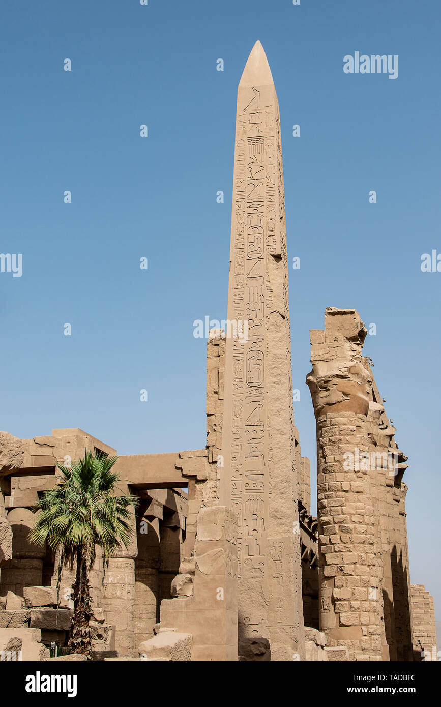 Temple of amon ra hi-res stock photography and images - Alamy