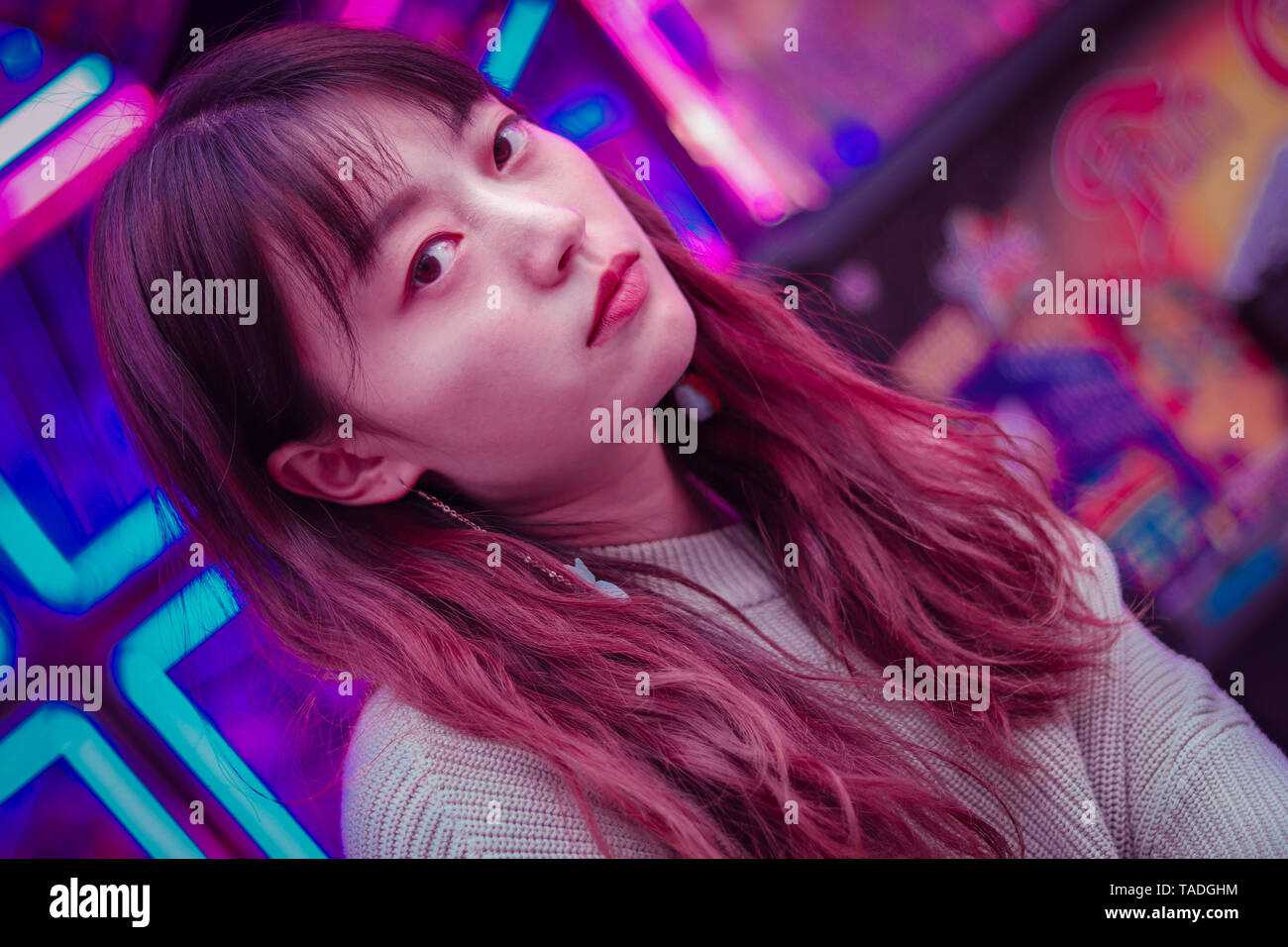 Gamergirl hi-res stock photography and images - Alamy