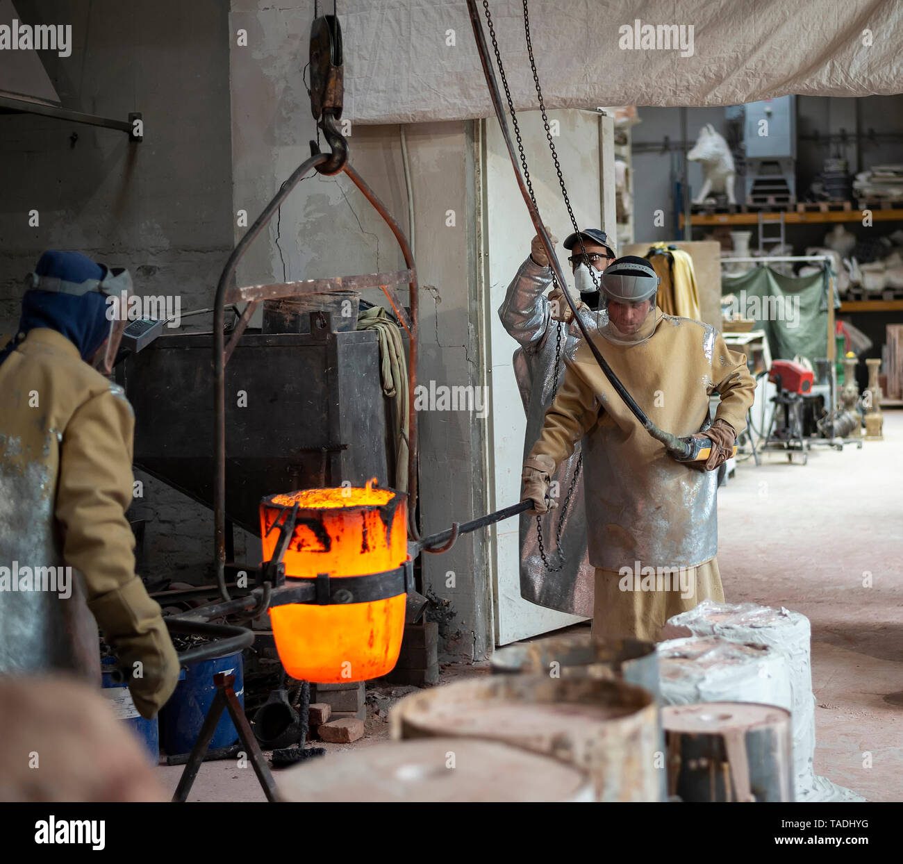 Mold art hi-res stock photography and images - Alamy