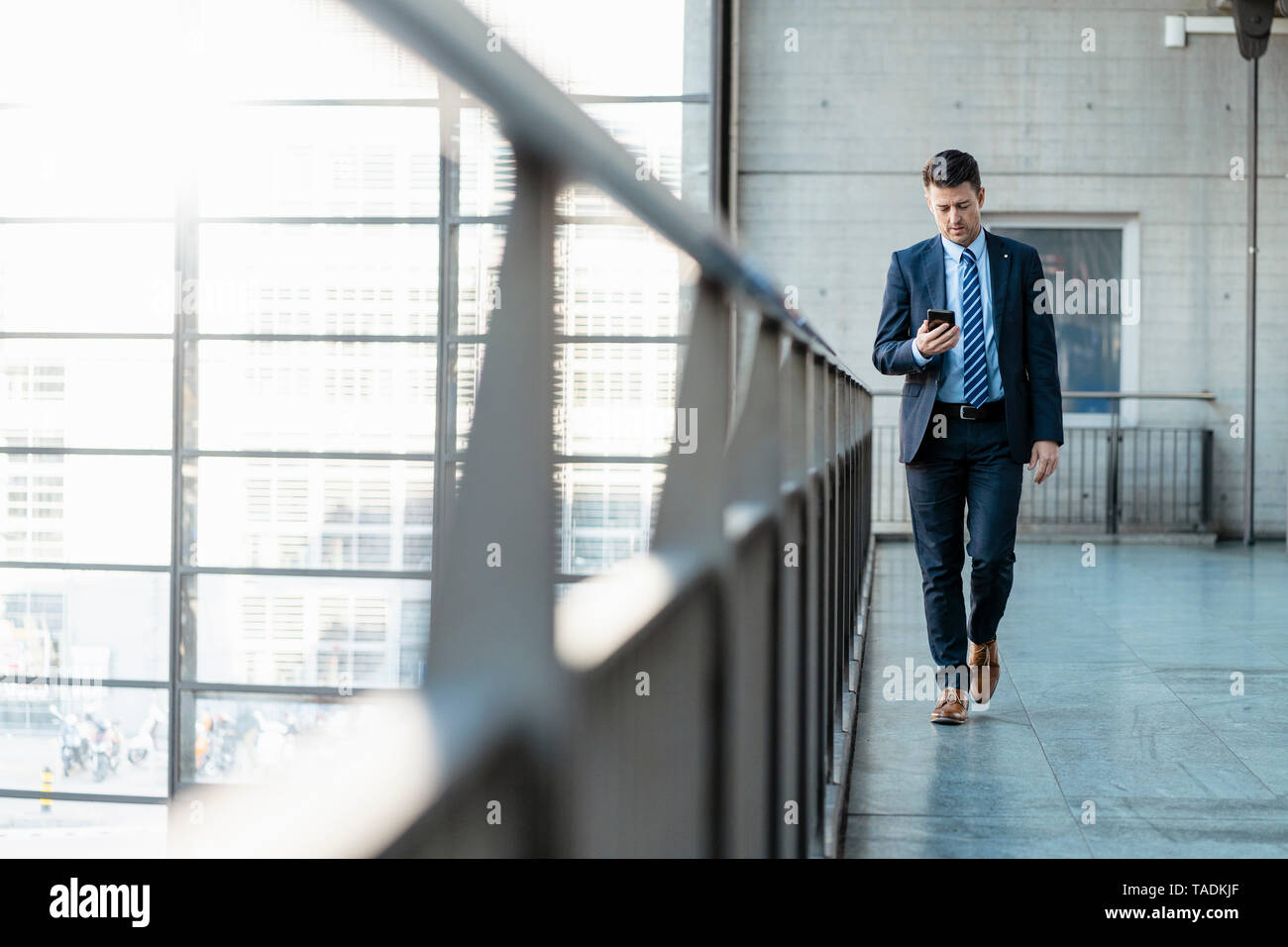 Person on the move hi-res stock photography and images - Alamy