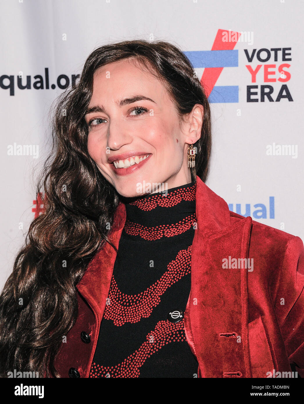 Elizabeth jagger hi-res stock photography and images - Alamy