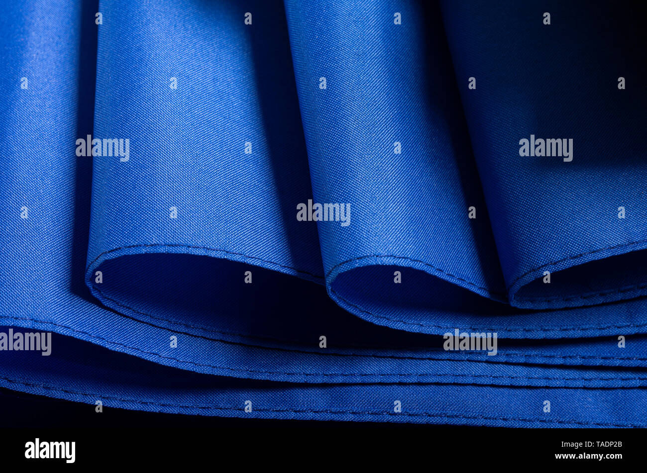 Umbrella canvas hi-res stock photography and images - Alamy