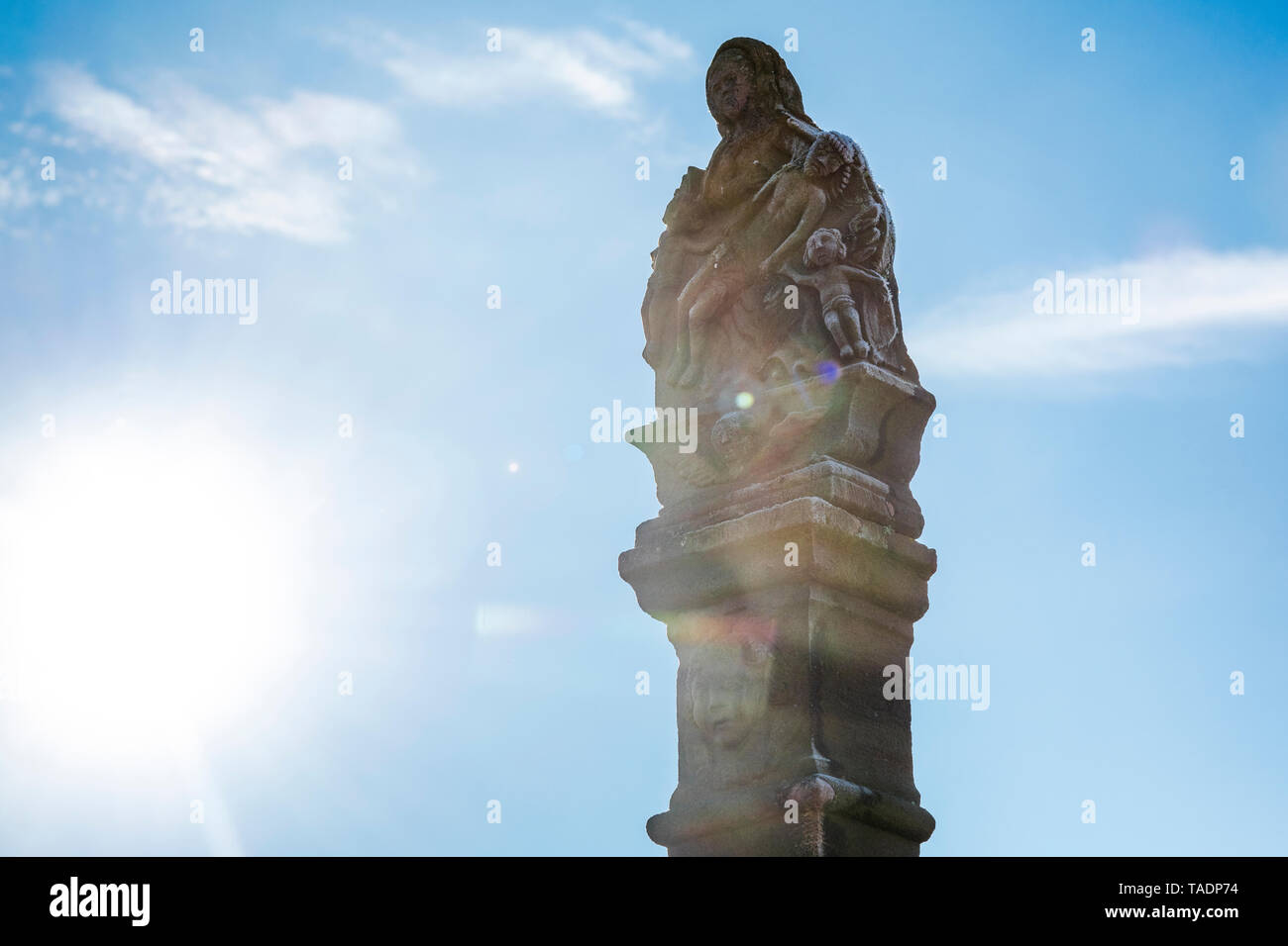 Pillar of sunlight hi-res stock photography and images - Alamy
