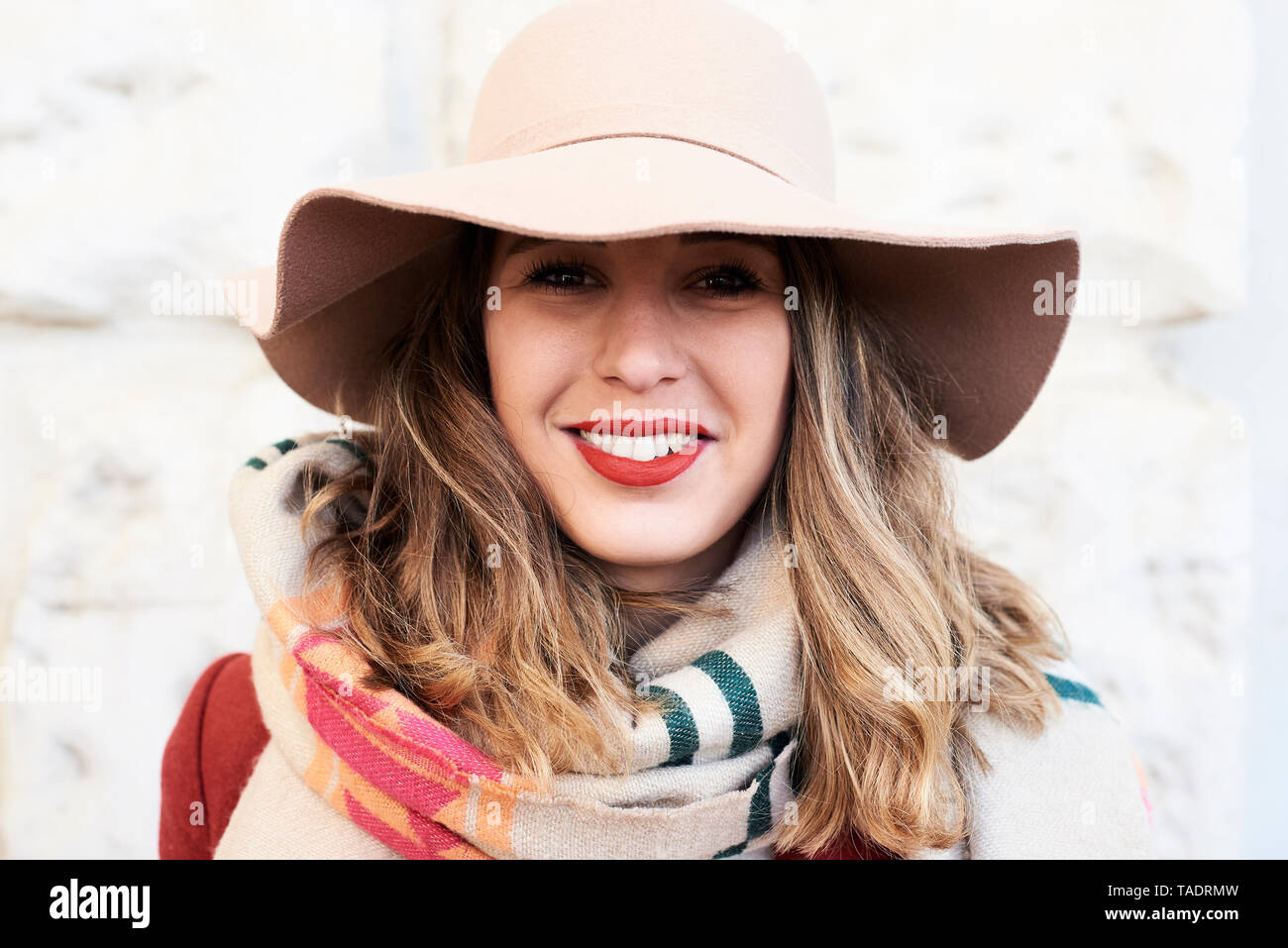 Woman wearing a red hat hi-res stock photography and images - Alamy
