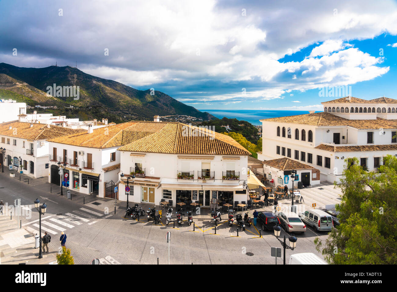 Old village in spain hi-res stock photography and images - Alamy