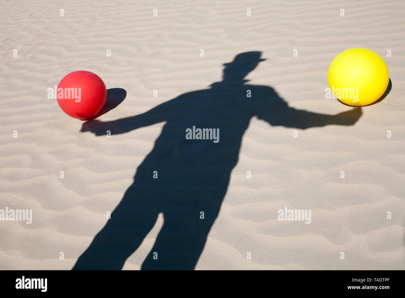 Wearing a bowler hat hi-res stock photography and images - Alamy