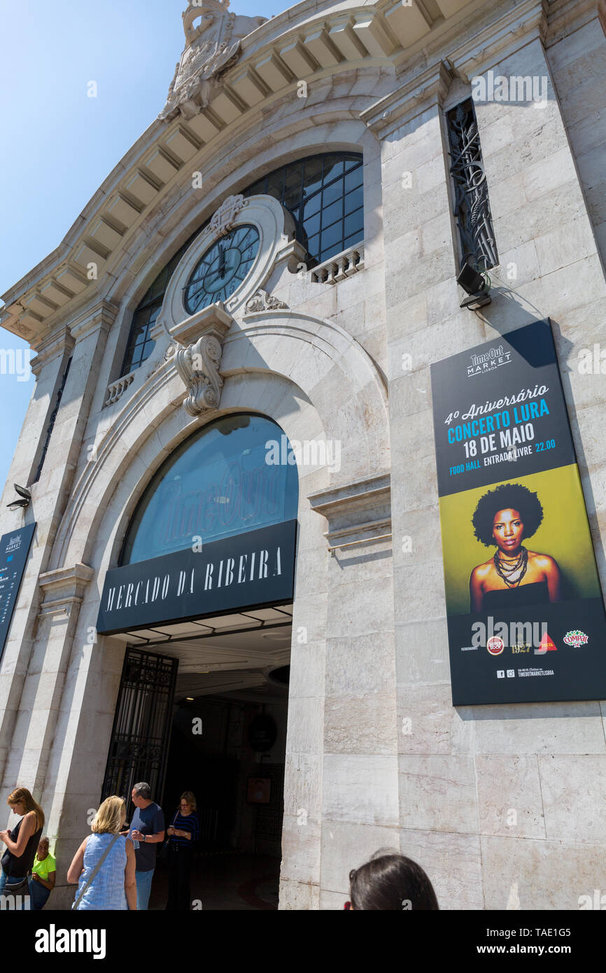 Mercado de ribeira hi-res stock photography and images - Alamy