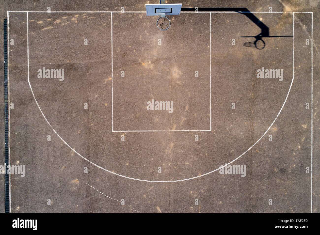 Basketball court overhead hi-res stock photography and images - Alamy
