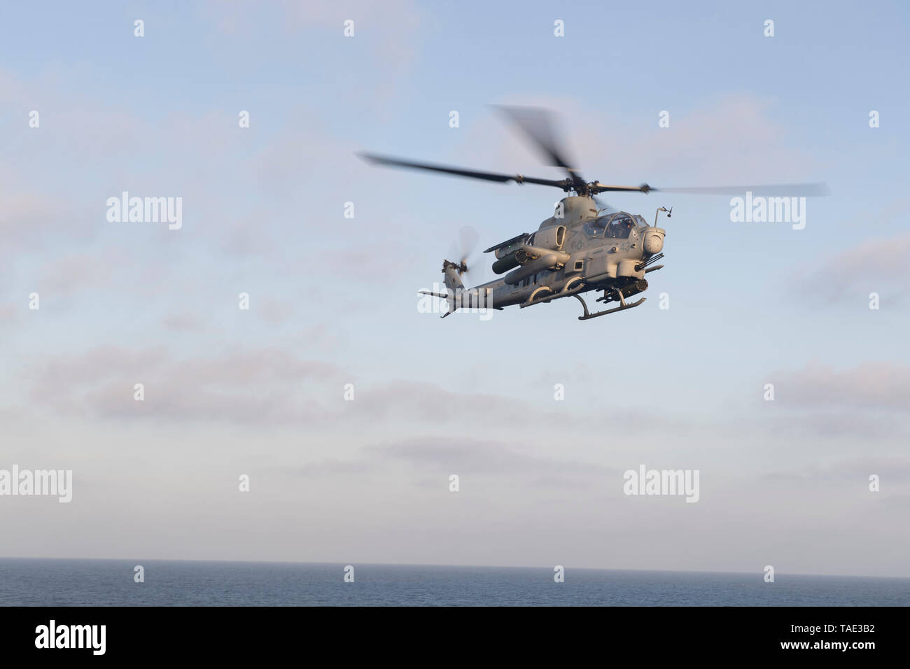 Marine medium tiltrotor squadron vmm 163 reinforced hi-res stock ...