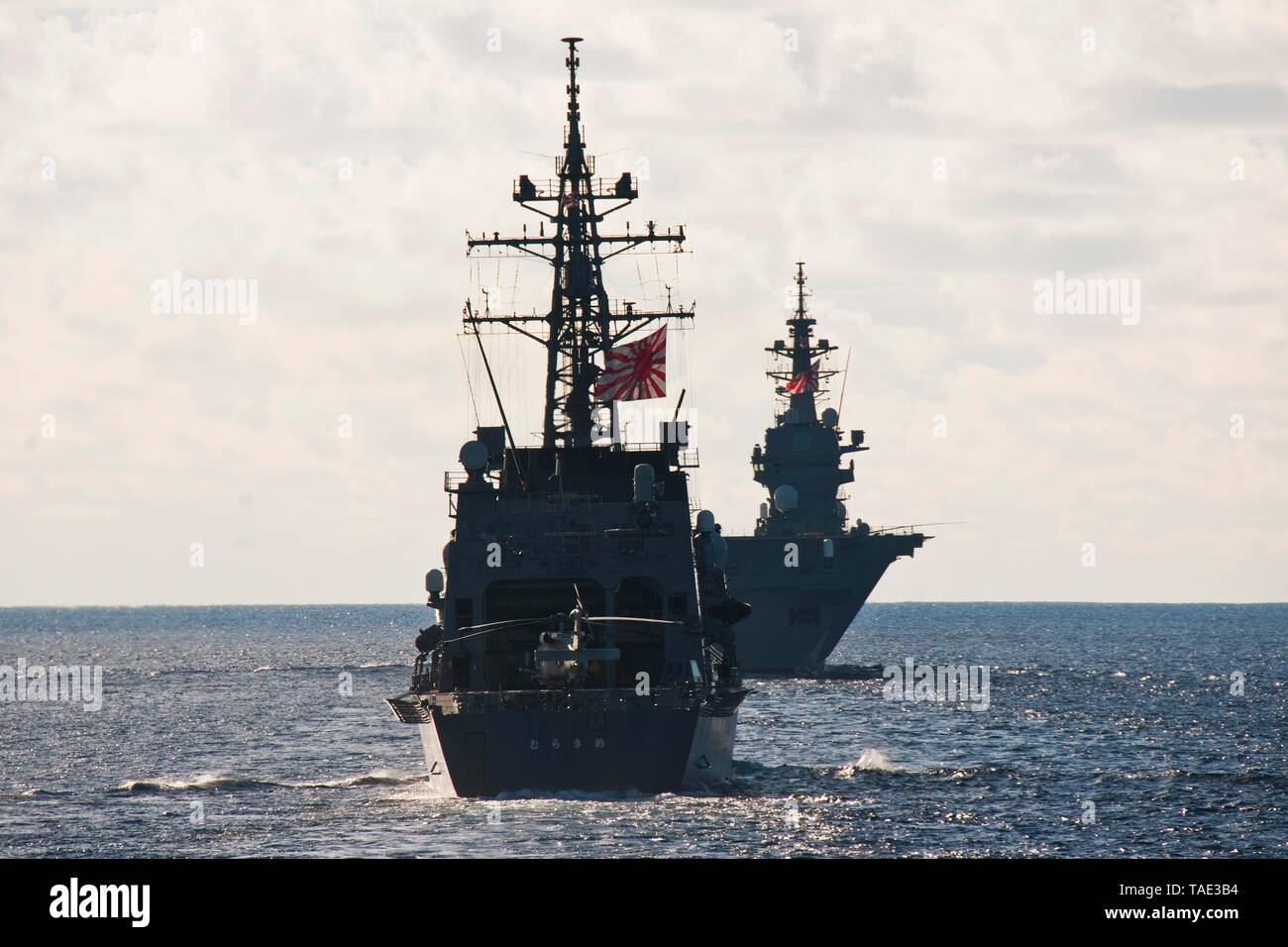 Izumo class helicopter destroyer hi-res stock photography and images ...