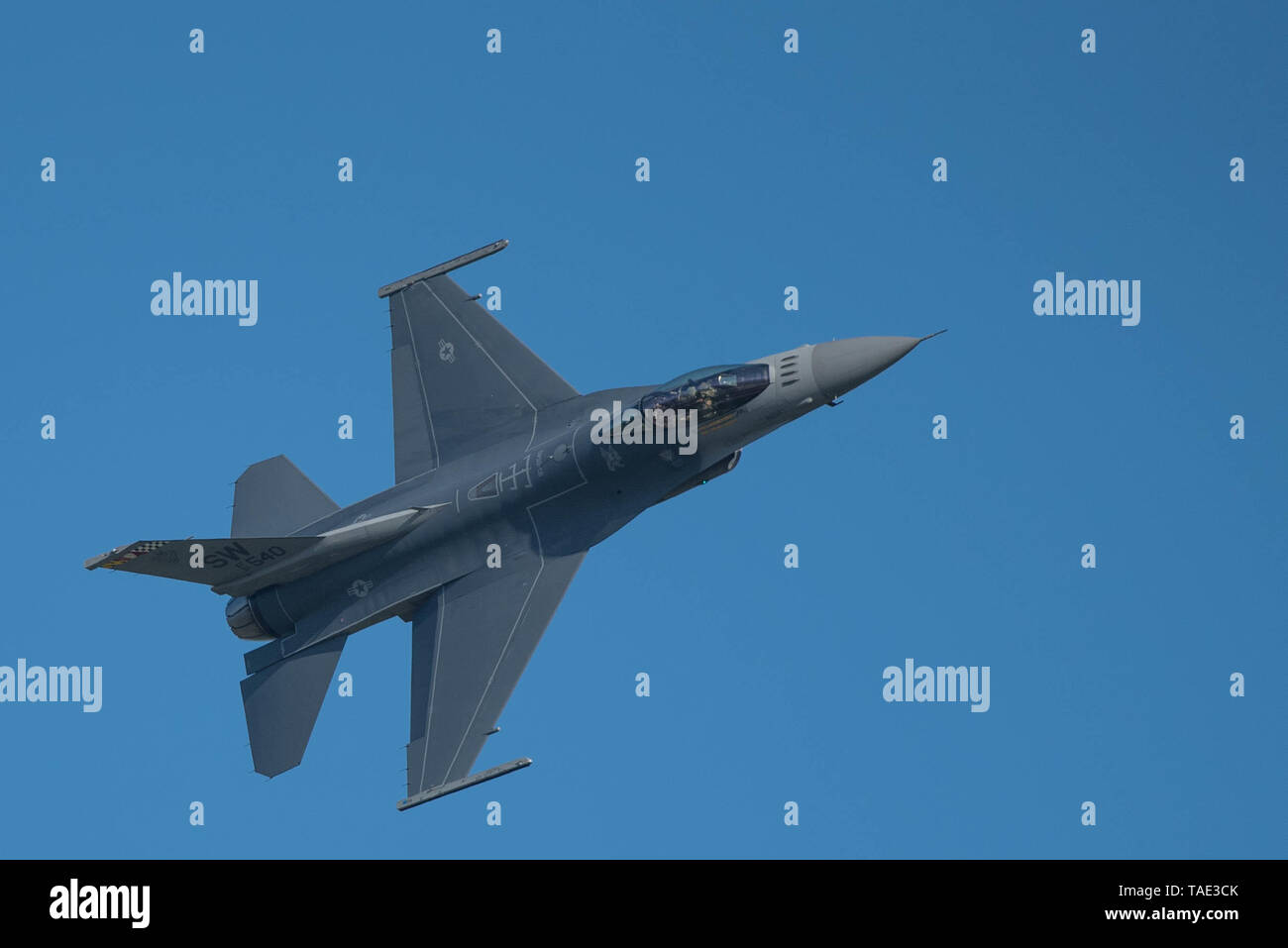 F 16 viper demonstration team hi-res stock photography and images - Alamy