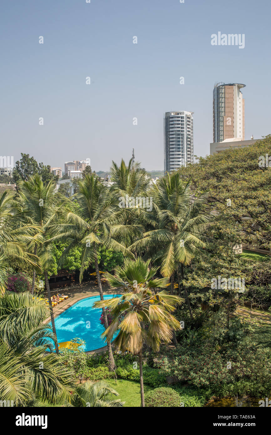 Bangalore and skyline blue sky view hi-res stock photography and images ...