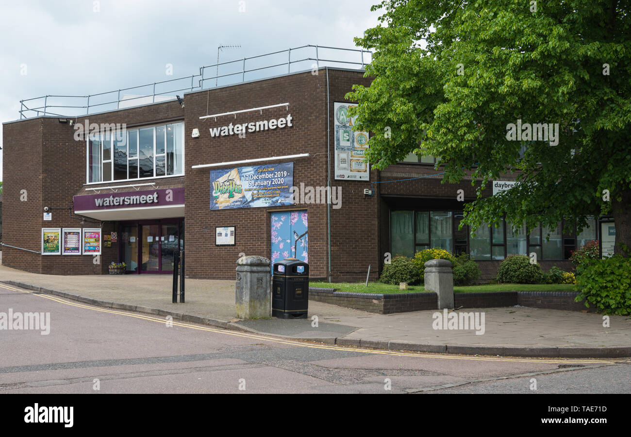 The Watersmeet theatre, Rickmansworth Stock Photo - Alamy