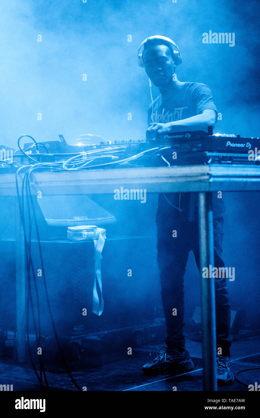 South african record producer and dj hi-res stock photography and ...