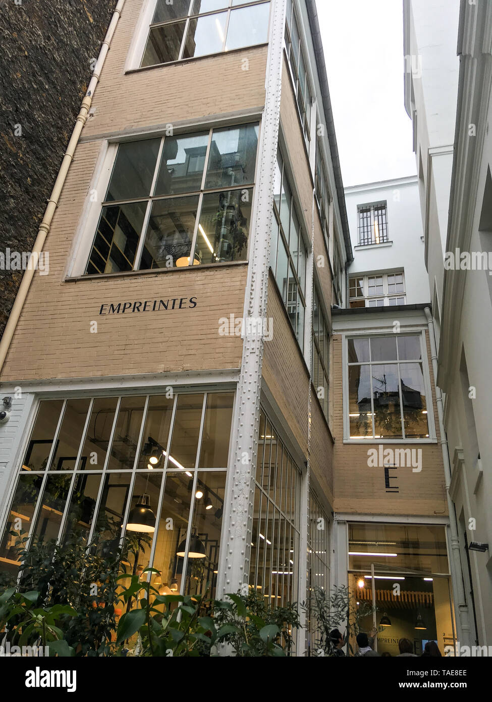 Empreintes, Concept store for arts & crafts professions, Paris, France ...