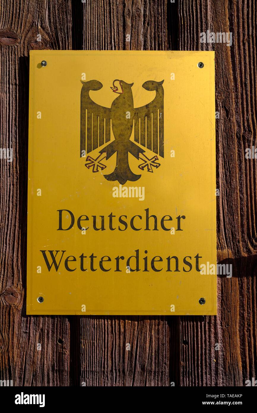 Shield German Weather Service, weather station at the Zugspitze ...