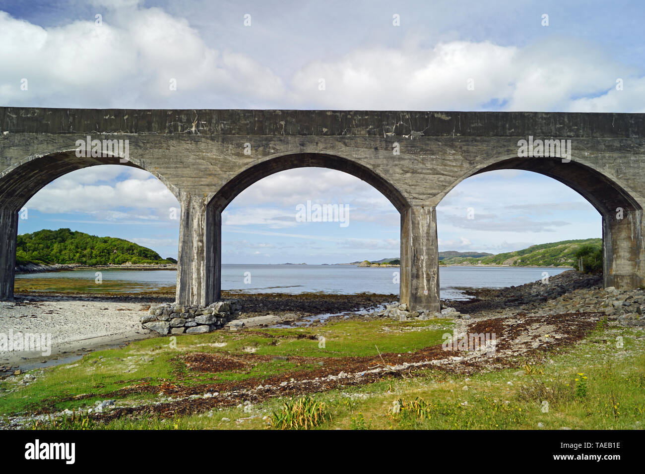 The Avon Viaduct is a railroad bridge over the Avon, which forms the ...