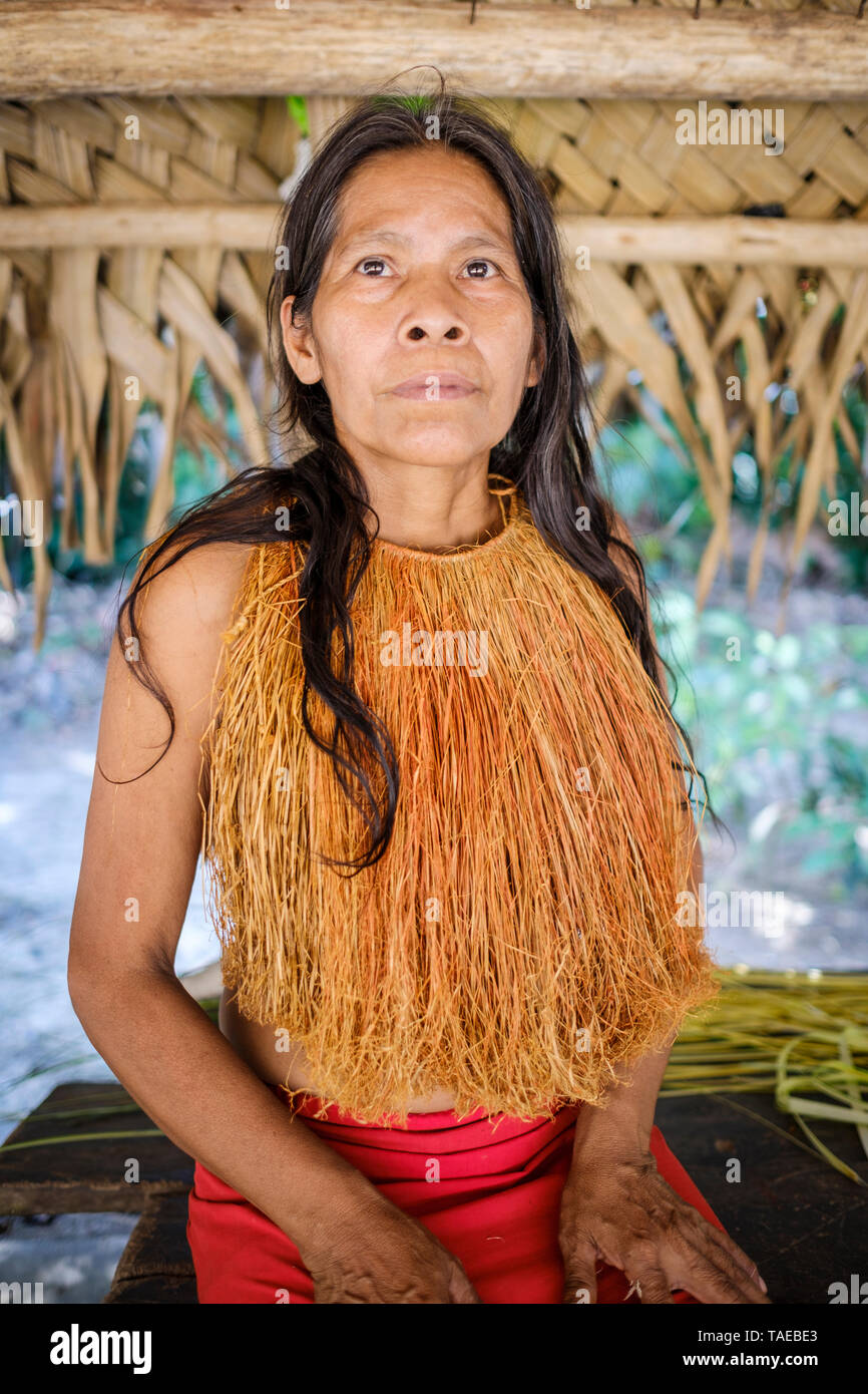 Yagua tribe hi-res stock photography and images - Alamy