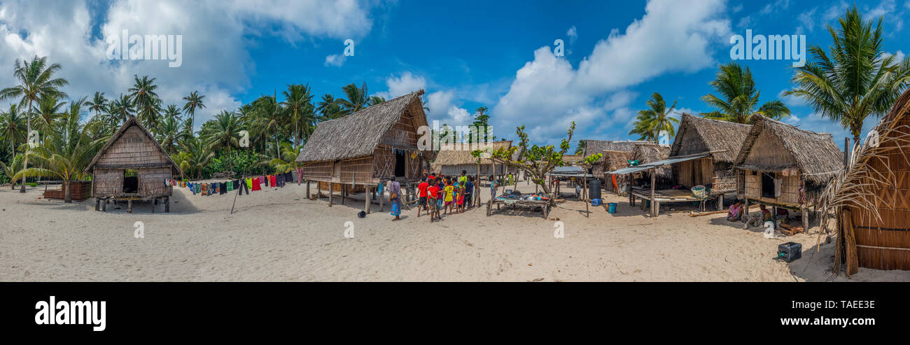 Yanaba island hi-res stock photography and images - Alamy