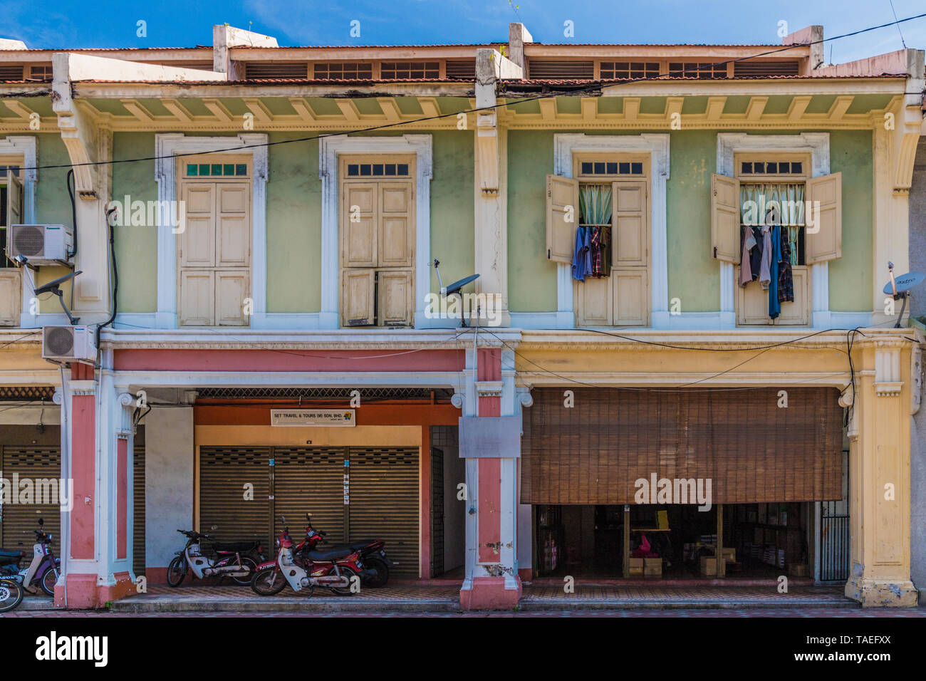 Chinese shophouse architecture in George Town Malaysia Stock Photo - Alamy