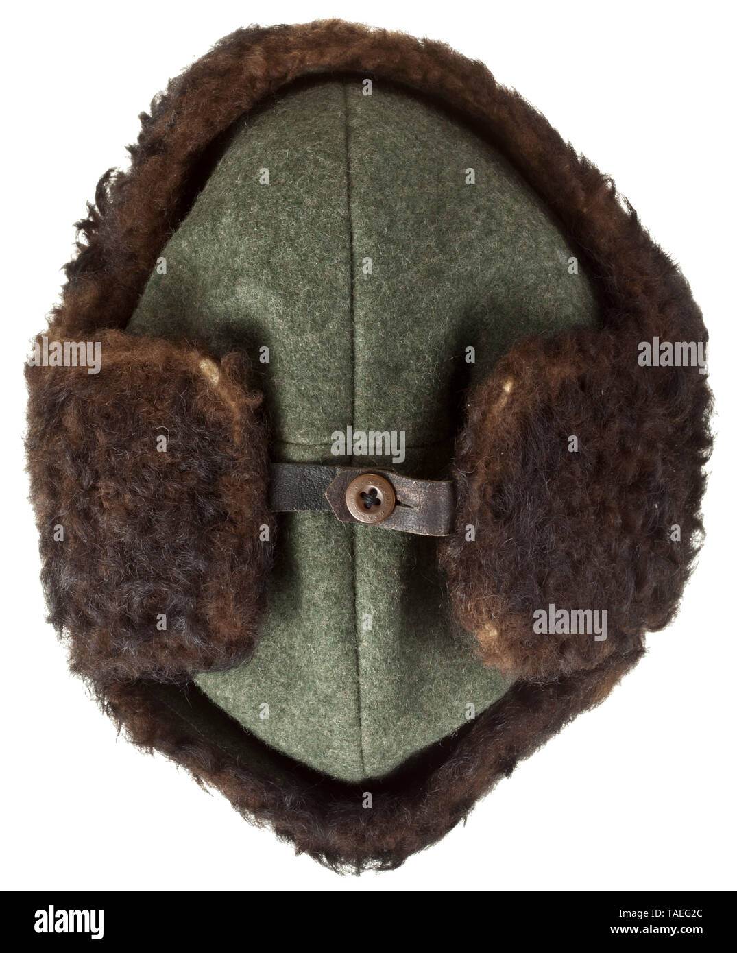 A winter cap for army members private purchase piece in a variant ...