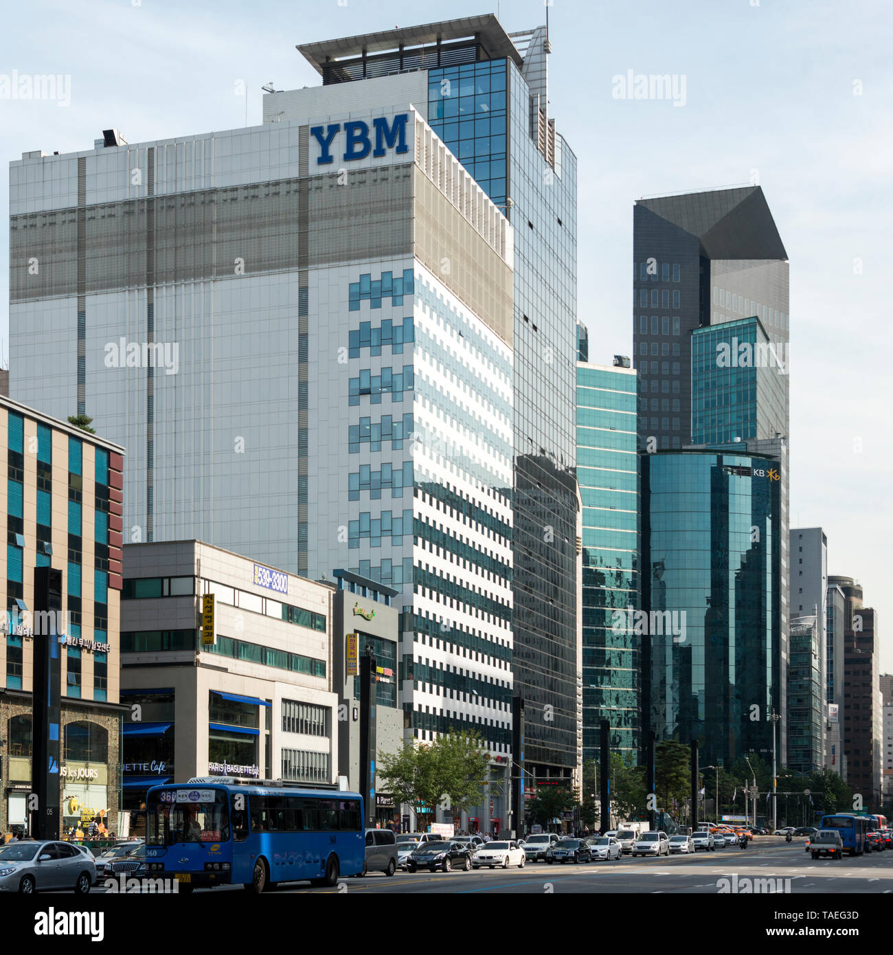 Buildings along street, Seoul, South Korea Stock Photo - Alamy