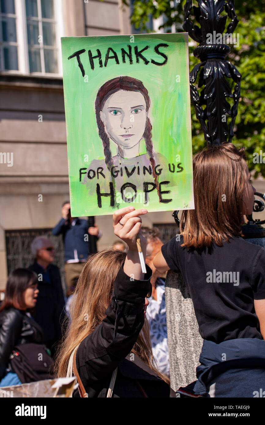 Greta thunberg sign hi-res stock photography and images - Alamy