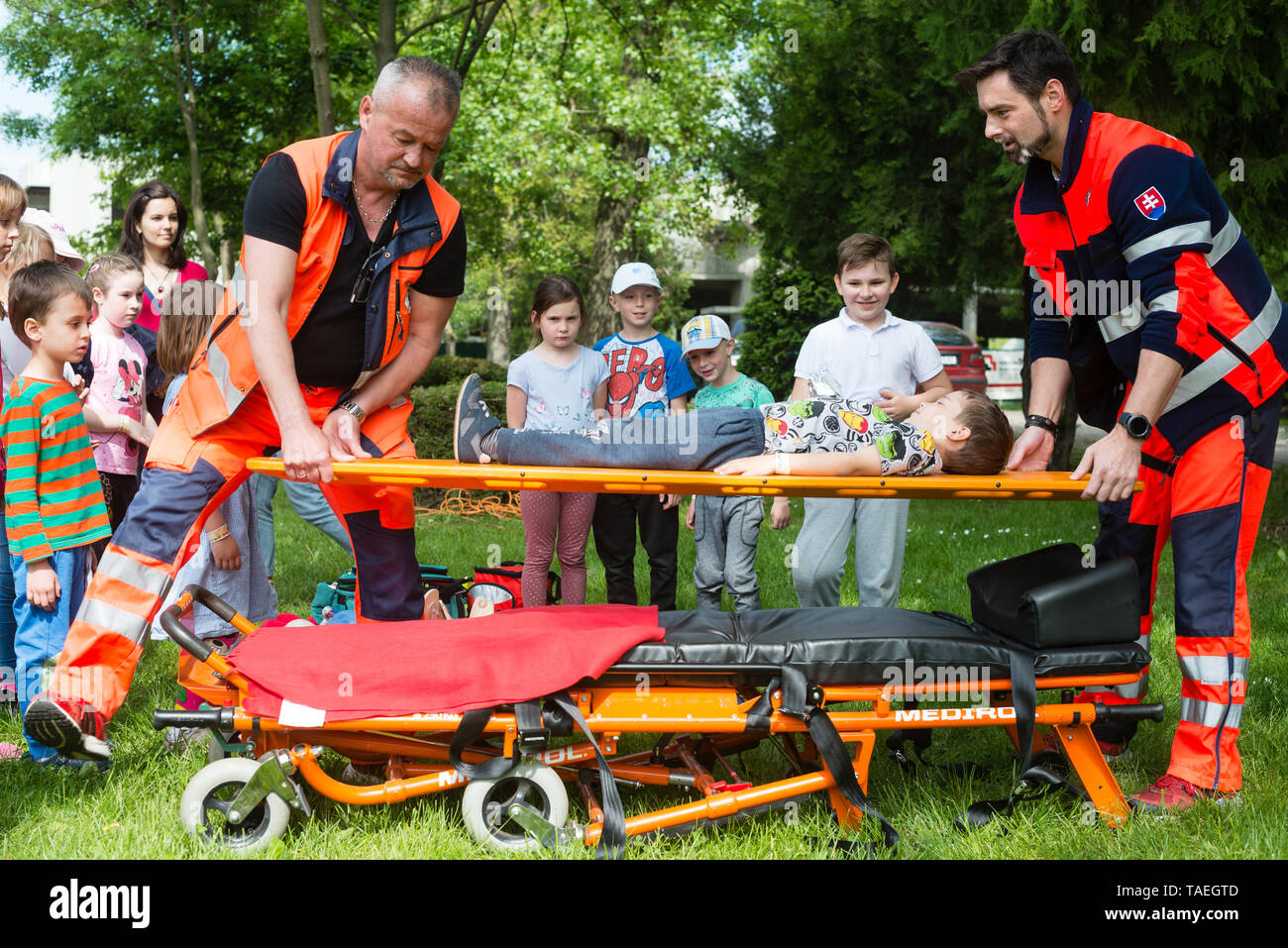 First aid practice hi-res stock photography and images - Alamy