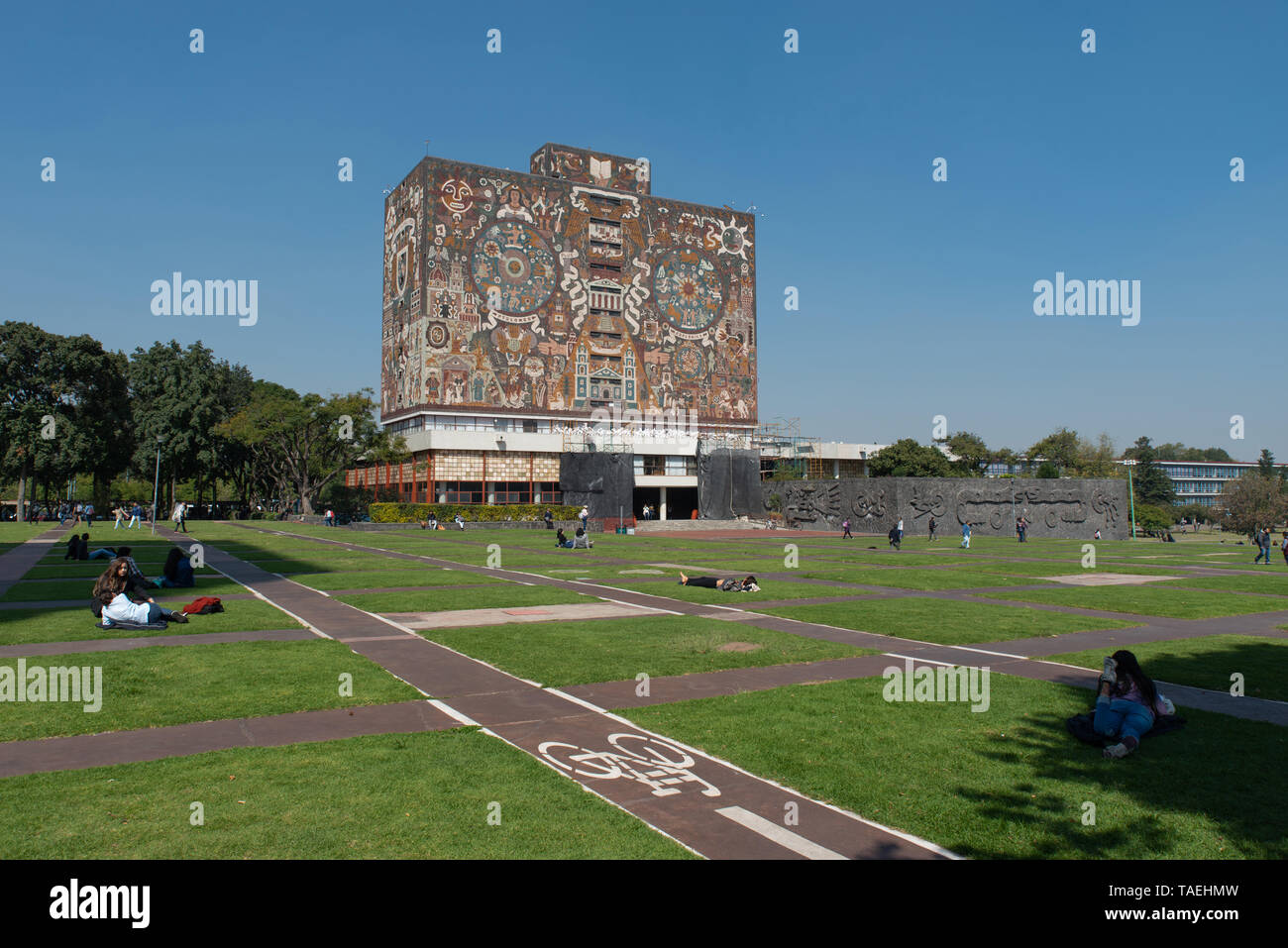 Unam mural mexico hi-res stock photography and images - Alamy