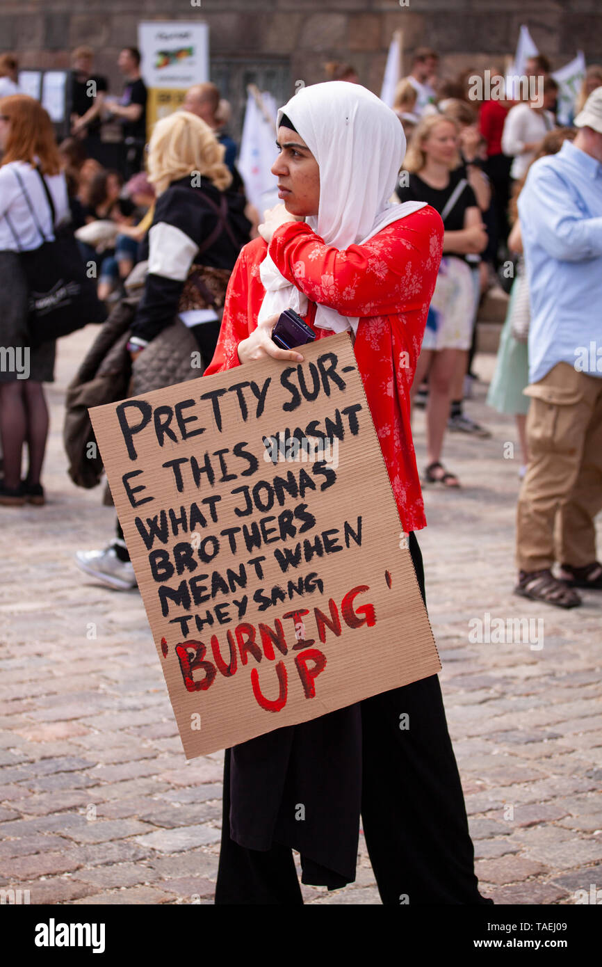 Protester girl holding poster sign hi-res stock photography and images ...