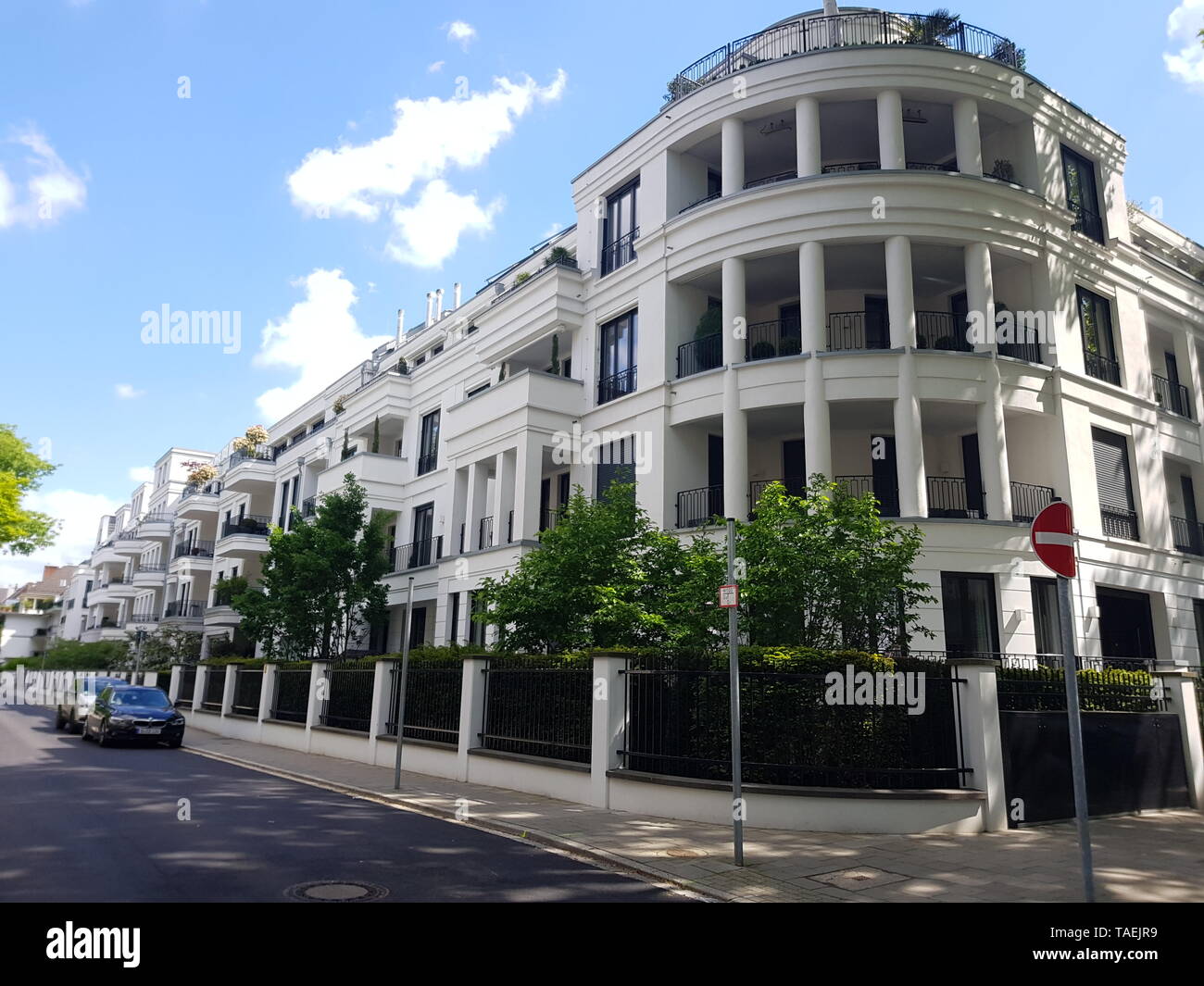 Dusseldorf germany city hi-res stock photography and images - Alamy