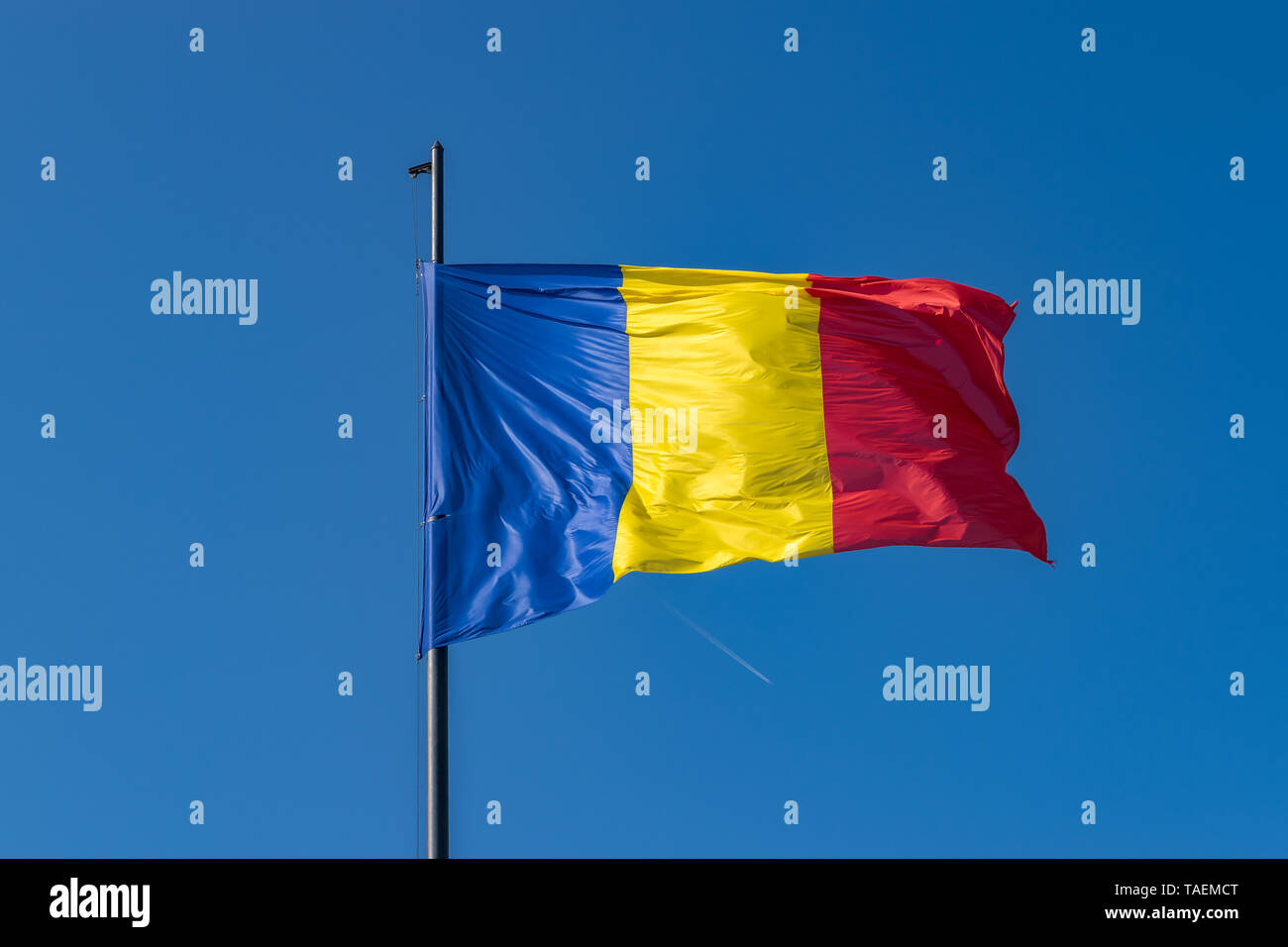 Romanian flag waving hi-res stock photography and images - Alamy