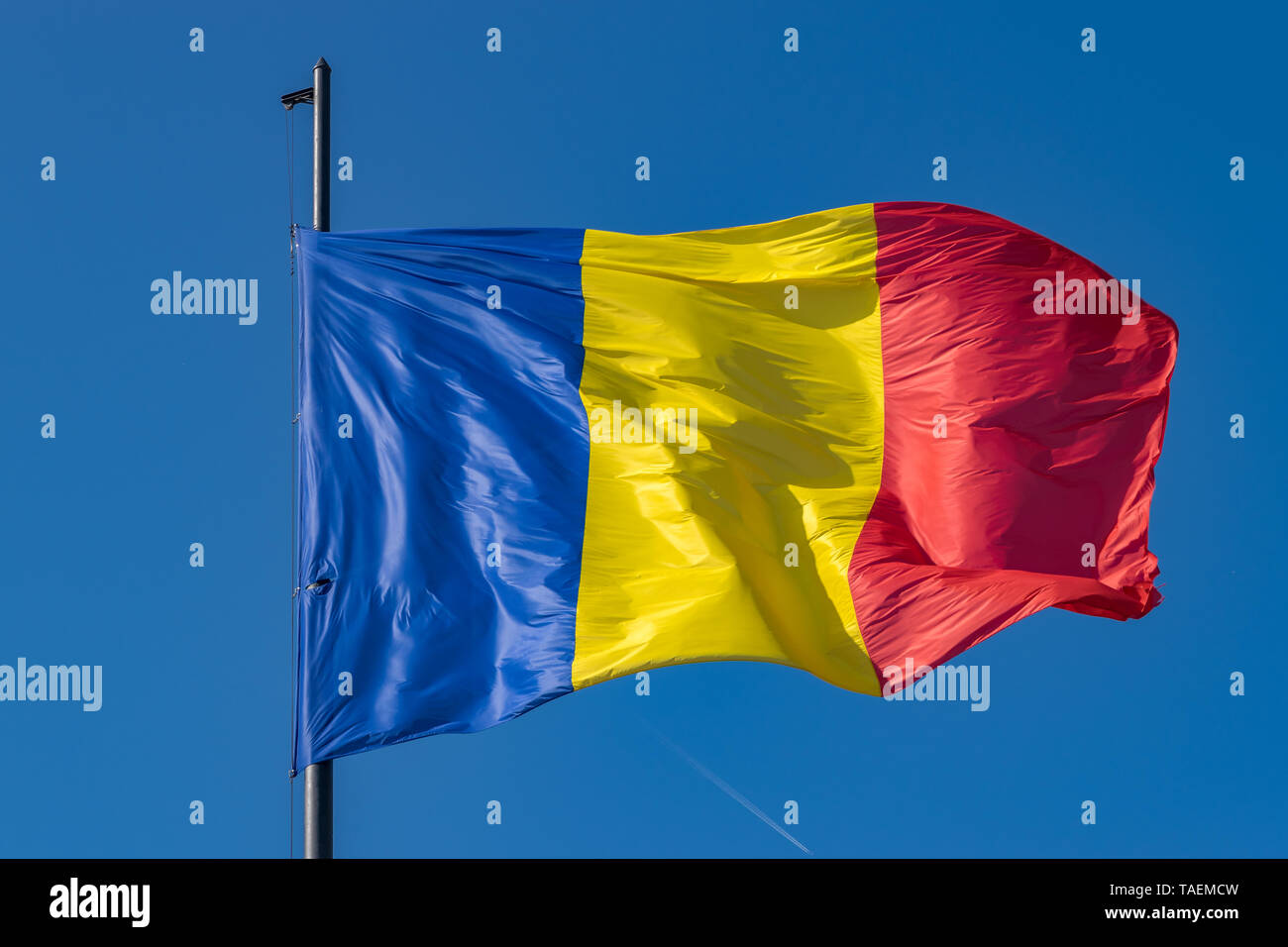 Romanian flag waving hi-res stock photography and images - Alamy