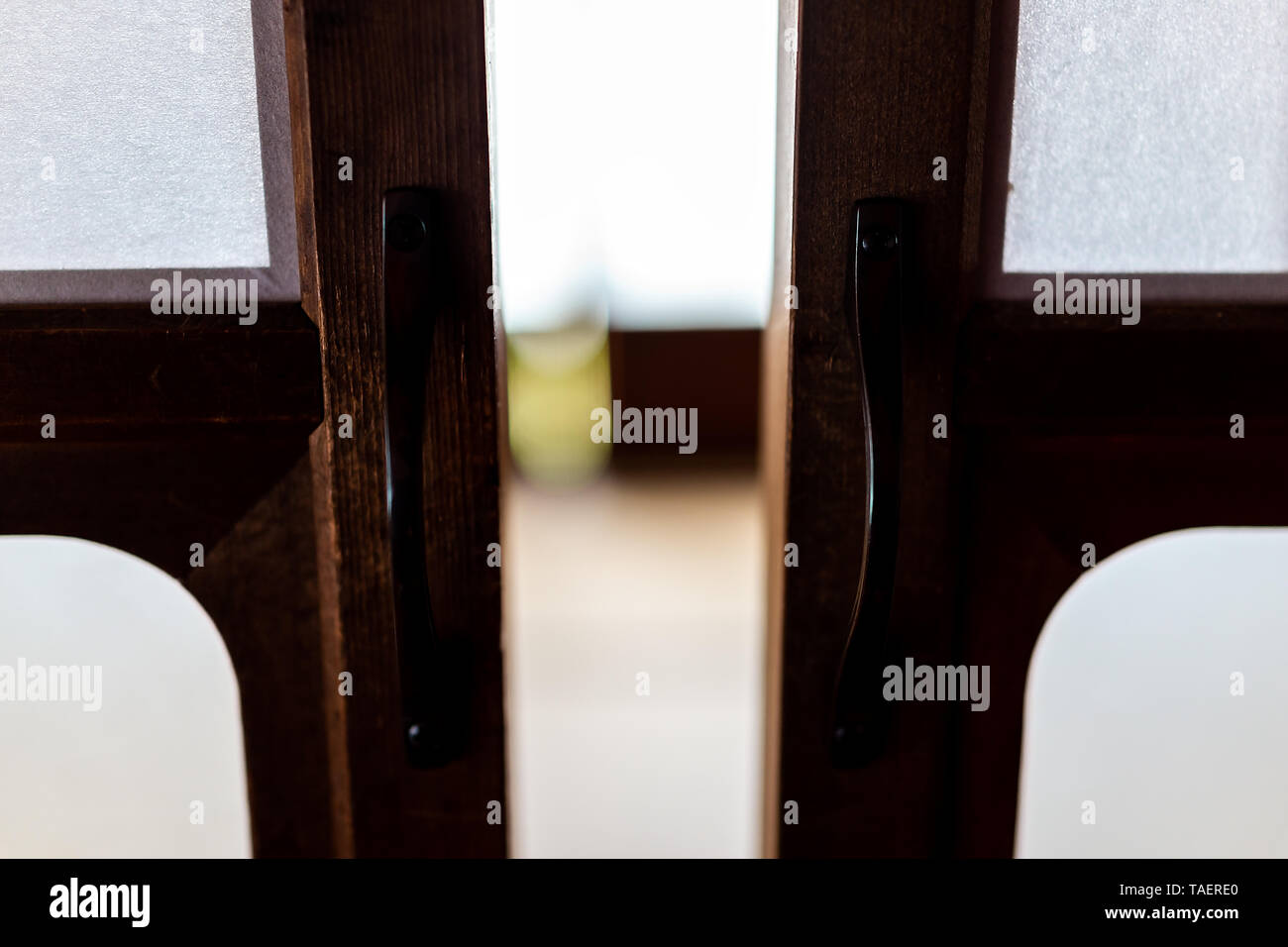 Japanese traditional house door hi-res stock photography and images - Alamy