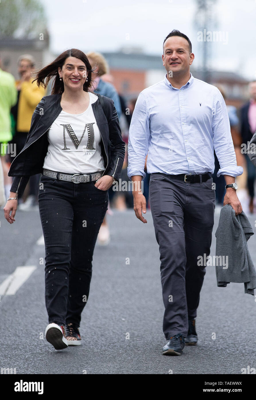 Taoiseach Leo Varadkar and his sister Sonia Varadkar arrive at Croke ...
