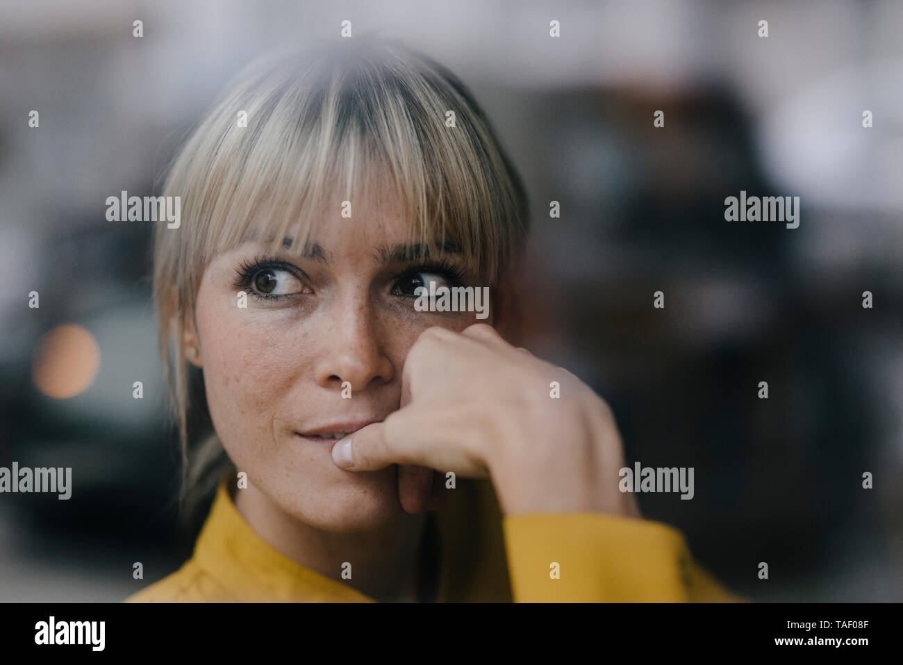 Optimistic thinking hi-res stock photography and images - Alamy