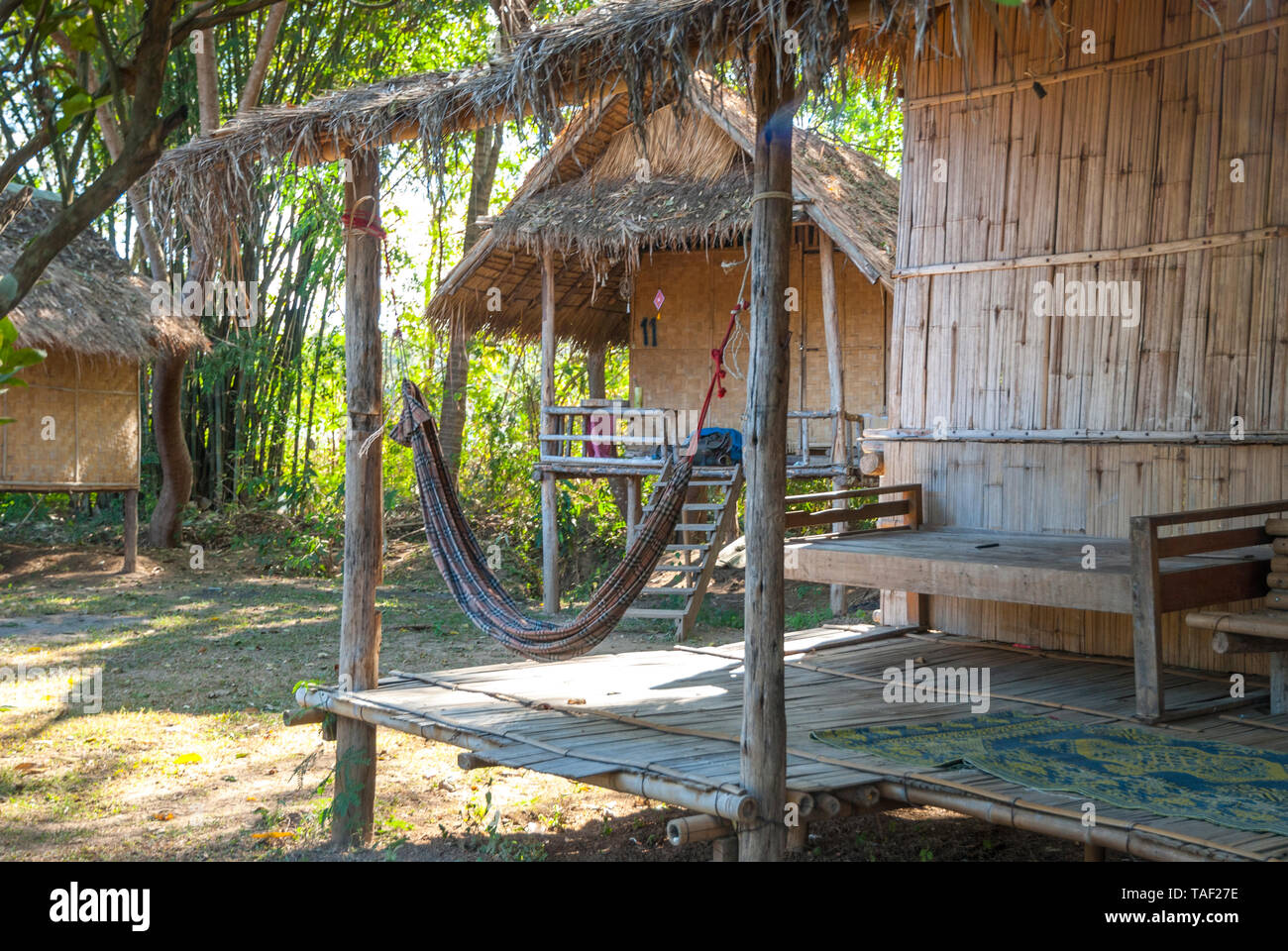 Bamboo huts hi-res stock photography and images - Alamy