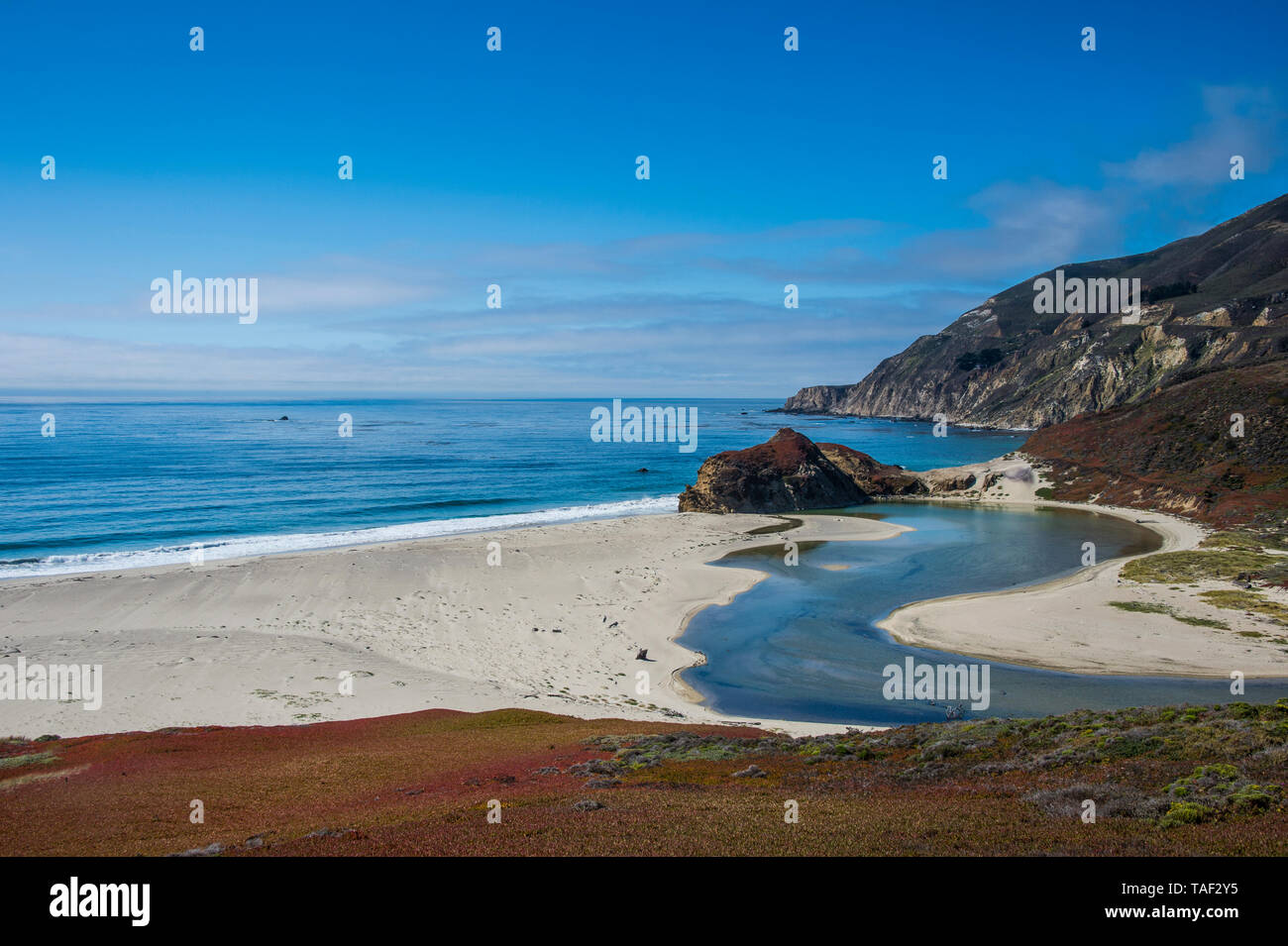 River flowing into the ocean hi-res stock photography and images - Alamy